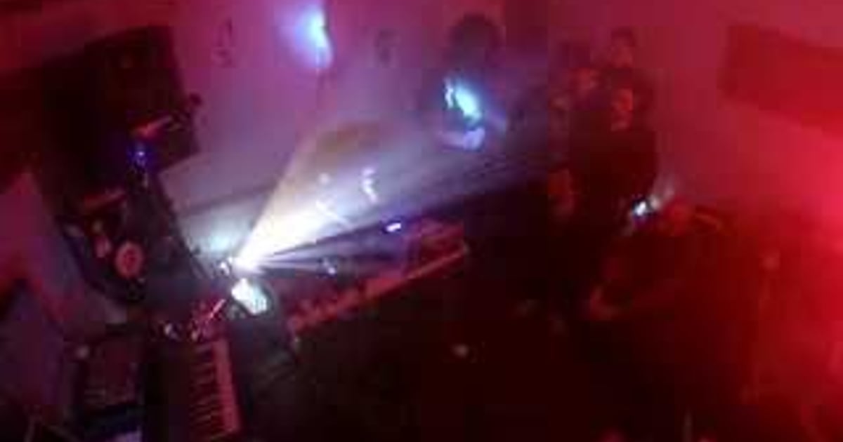 Blue Daisy - BOILER ROOM